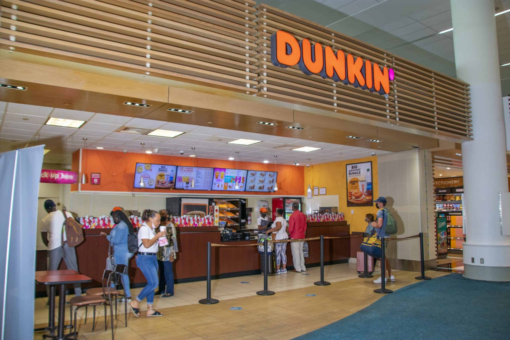 Dunkin Donuts - Lynden Pindling International Airport